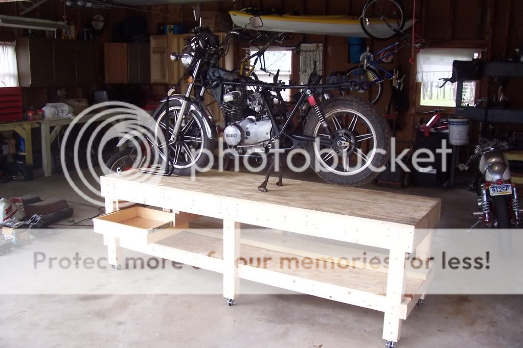 Optimal height for motorcycle table? | DO THE TON